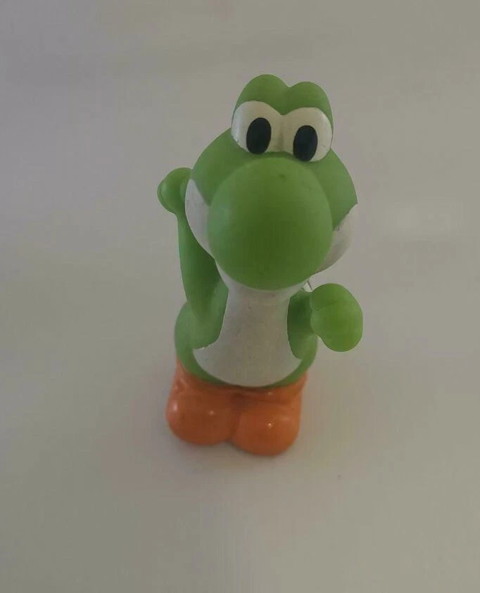 Wilton Pans Yoshi