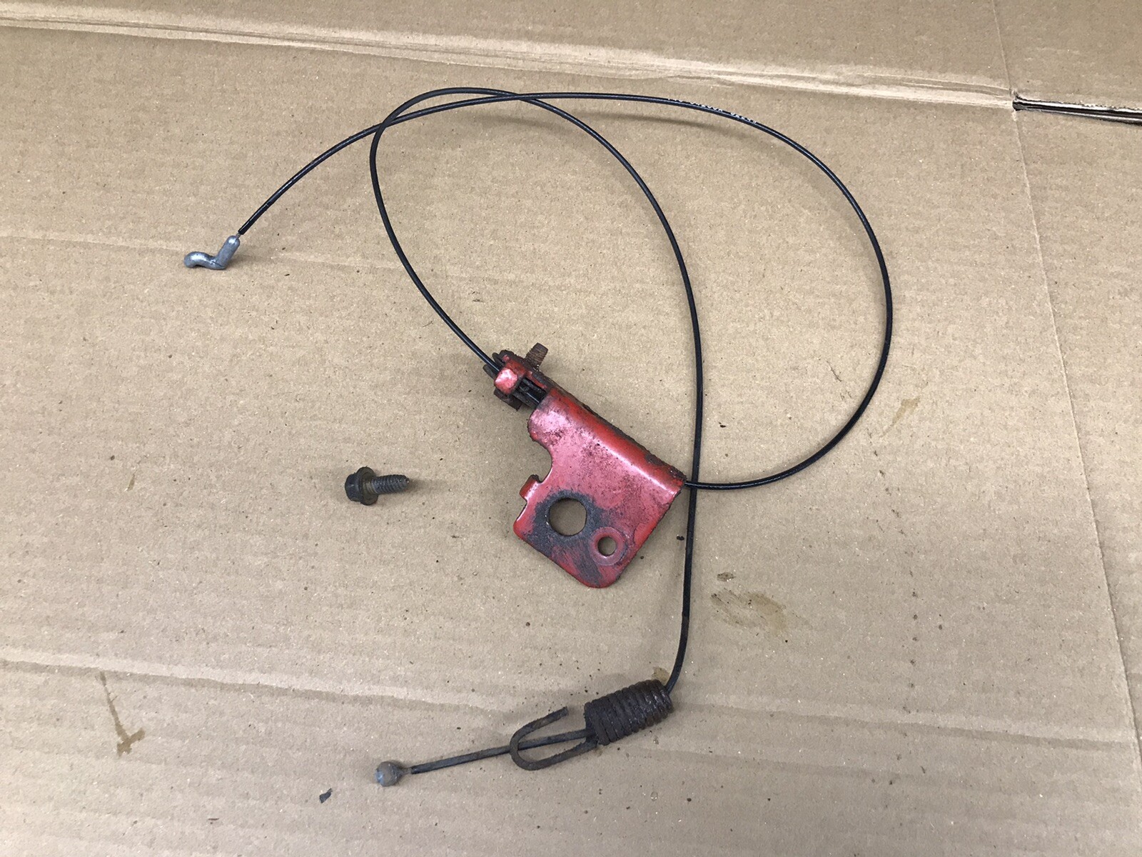 Troy-Bilt Storm 2410 AUGER CABLE GUIDE / BRACKET 790-00096B-0637 [13 ...