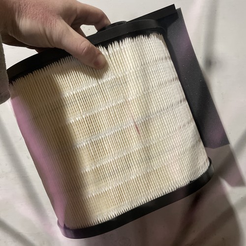 Air Filter CARQUEST 93837 Thor Motor Coach Ford F-250 Super Duty, and ...