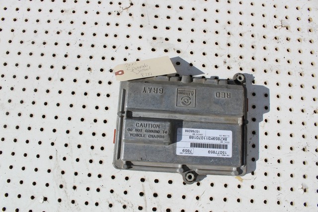 01-05 Chevrolet Silverado 6.6l 15077859 TCM TCU Transmission Control ...