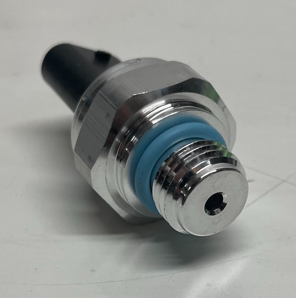 E74-1012 Genuine Eaton Fuller Lube Pressure Sensor Kit OEM - New | eBay