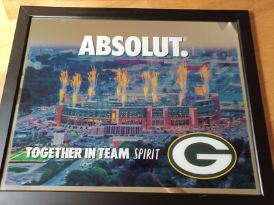 ABSOLUT Together in Team Spirit. Green Bay Packers Mirror Sign Pub Bar ...