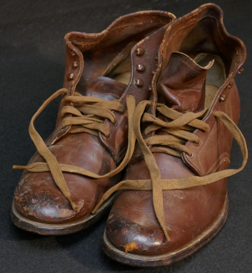 WWII US Army USAAF M1939 Service Shoes Low Quarter Walking Out Boots ...