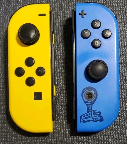 Nintendo Switch Special Edition Fortnite Wildcat Joy-Con Controllers ...