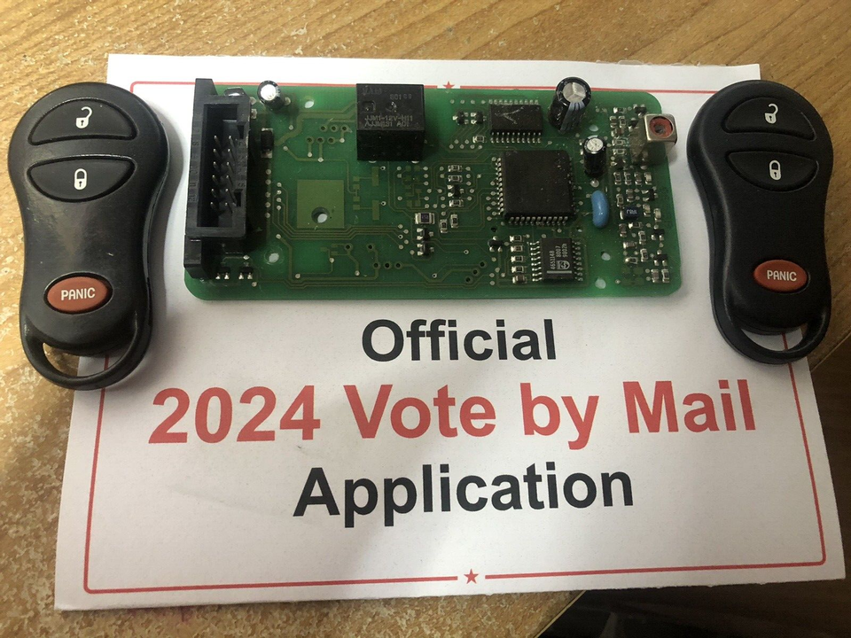 Jeep Cherokee XJ key fob RKE 1997-2001 97-01 NO PANIC core refund READ ...