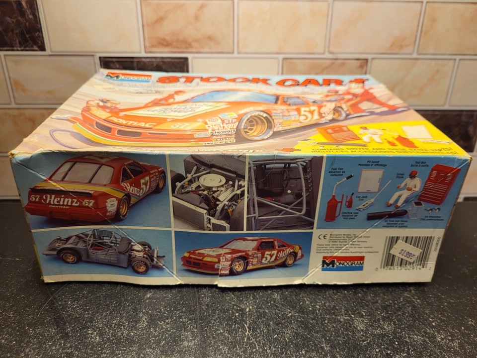 1990 Monogram Heinz Pontiac Grand Prix Stock Car 1:24 Model Kit #2914 ...