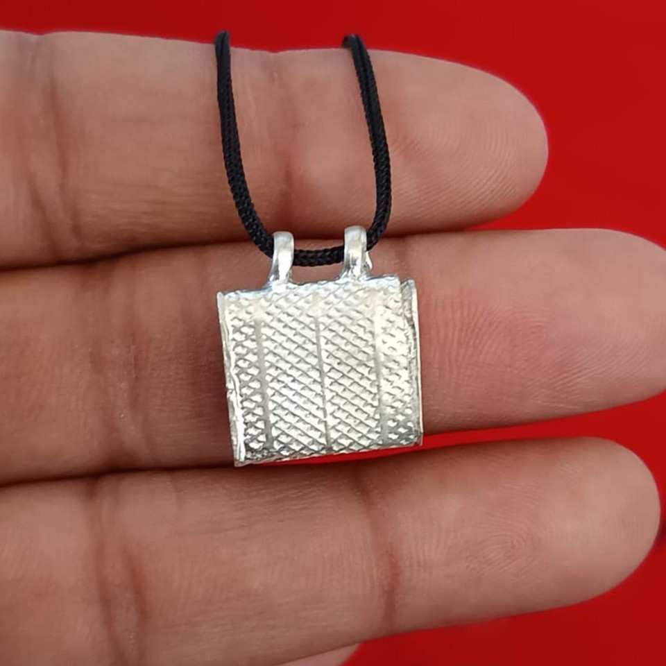 Pure Silver Taweez, Prayer Box Pendant, Evil Eye Protection for Unisex ...