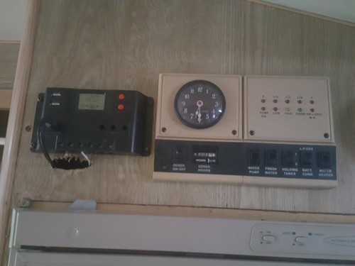 Thunderbolt Magnum 100 Watt Solar Charge Controller #63585 for sale ...