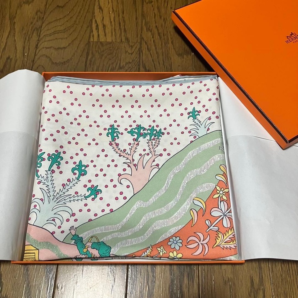 HERMES Scarf Carre 90 Le Premier Chant Song of Beginnings with box ...