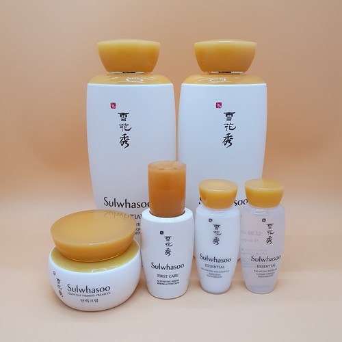 SULWHASOO Essential Balancing Water Emulsion EX Set + 4 Sample gift K ...