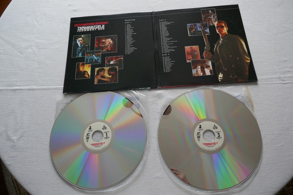 The Terminator 2 Judgement Day (Arnold Schwarzenegger) Laser Disc, RARE ...