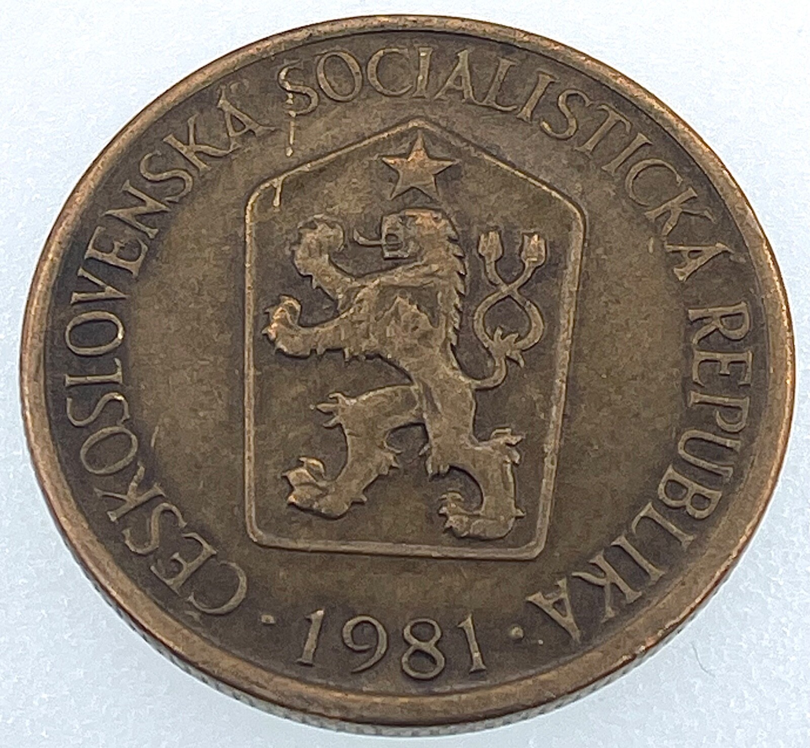 World Coin: 1981 Czechoslovakia - 1 koruna - Circulated (SKU 135) | eBay
