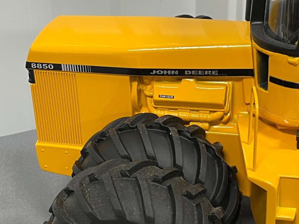 John Deere 8850 4WD PRECISION ENGINEERING Tractor 1:16 Industrial ...