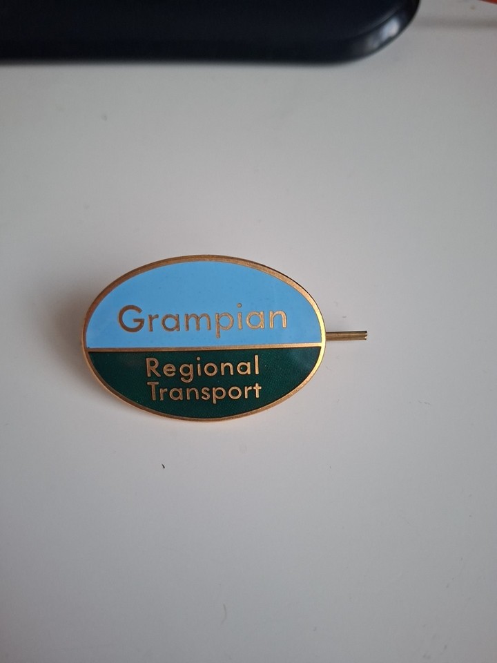 Grampian Reguonal Transport Bus Driver Conductor Cap Badge. Bus ...