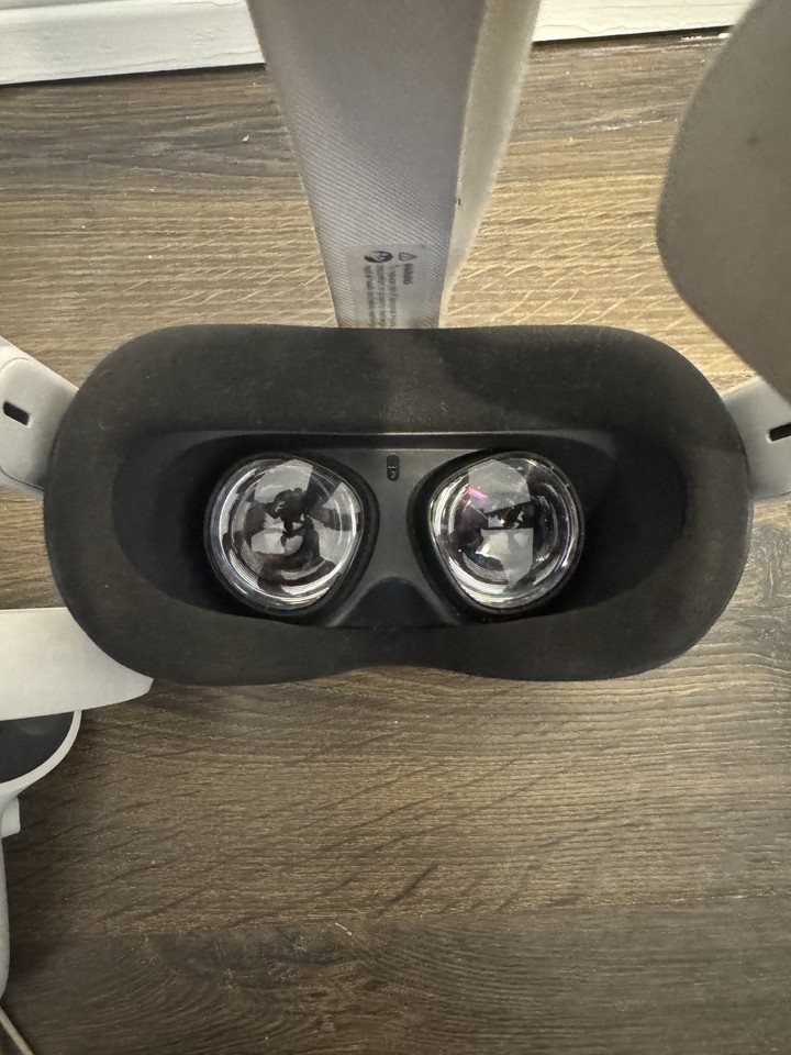 Oculus Quest 2 64 GB Advanced All-in-one VR Headset–White | eBay