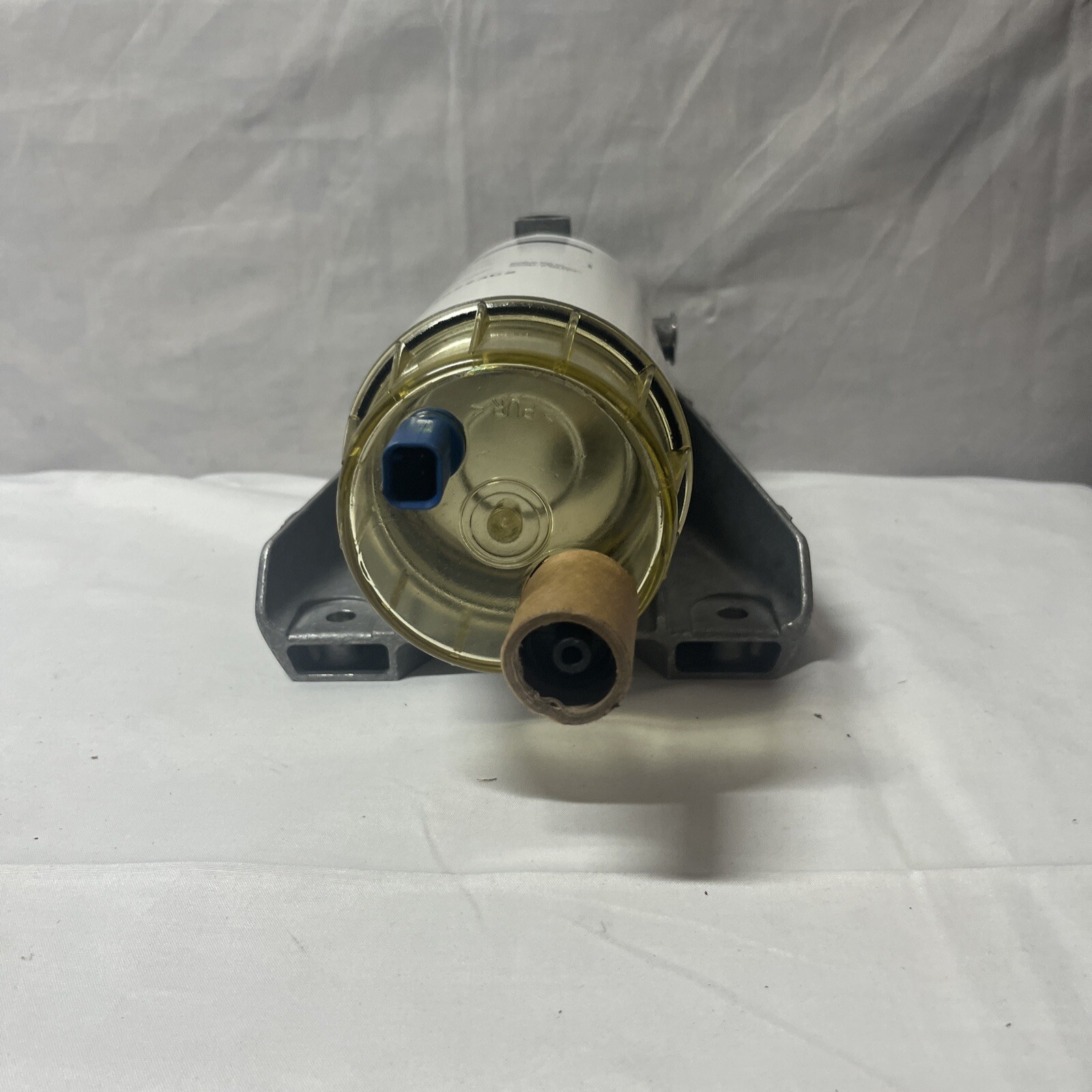 Cummins ISX FUEL FILTER HOUSING FILTER Fuel/Water Separator P/N ...