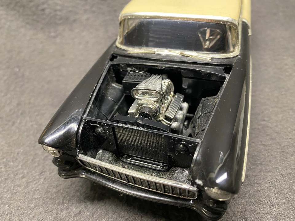 Monogram '55 Chevy Bel Air Gasser Street Machine Built 1:24 Model Black ...