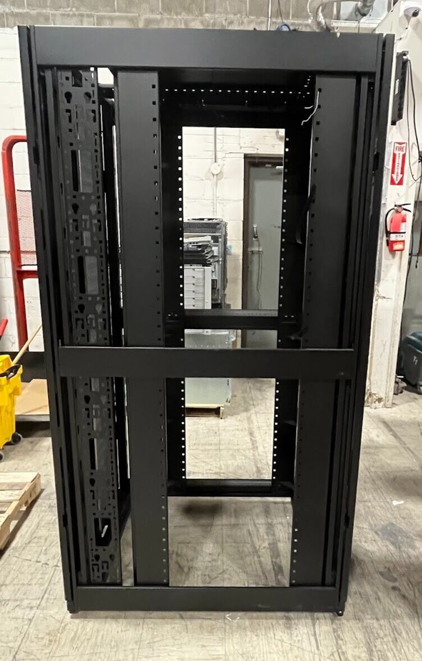 APC AR3150 Server Rack Enclosure SX 42U IP20 29" W x 42" D 78" H NO ...