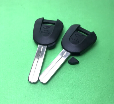 2 Blank Key CB CBR CRF 150 230 450 500 650 NC700 Shadow Aero XR650L F ...