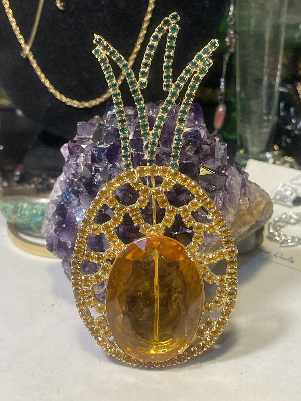 Pineapple Outline Yellow & Green Glass Rhinestone Bro… - Gem