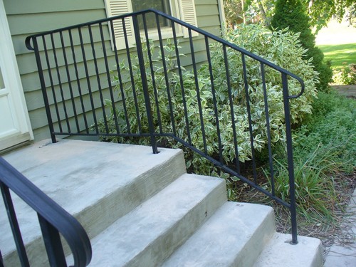 Railing for steps with 3 step and a 2 Ft to 4 Ft landing custom made ...