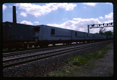 Railroad Slide - TX Trailer Train #66071 Flat Car 1989 Burlington ...