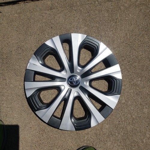**OEM Toyota Prius PRIME Corolla Hybrid Hubcap Wheel Cover Hub cap 19 ...