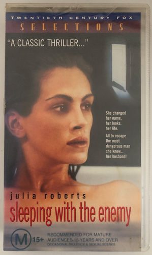 Sleeping With the Enemy VHS Classic Vintage 90s Thriller Psychological ...