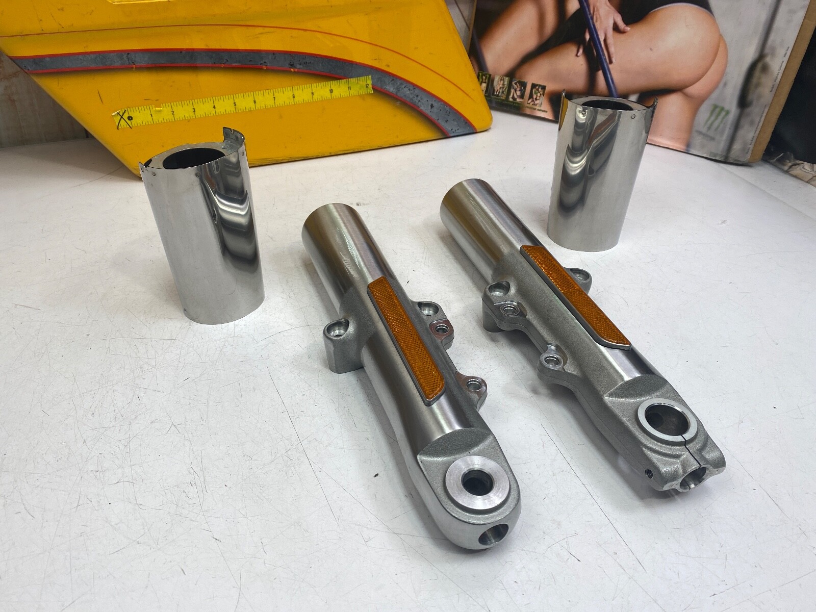 🔥14-23 Harley Touring Stock 49mm Fork Sliders Lower Legs Cans OEM🔥 | eBay