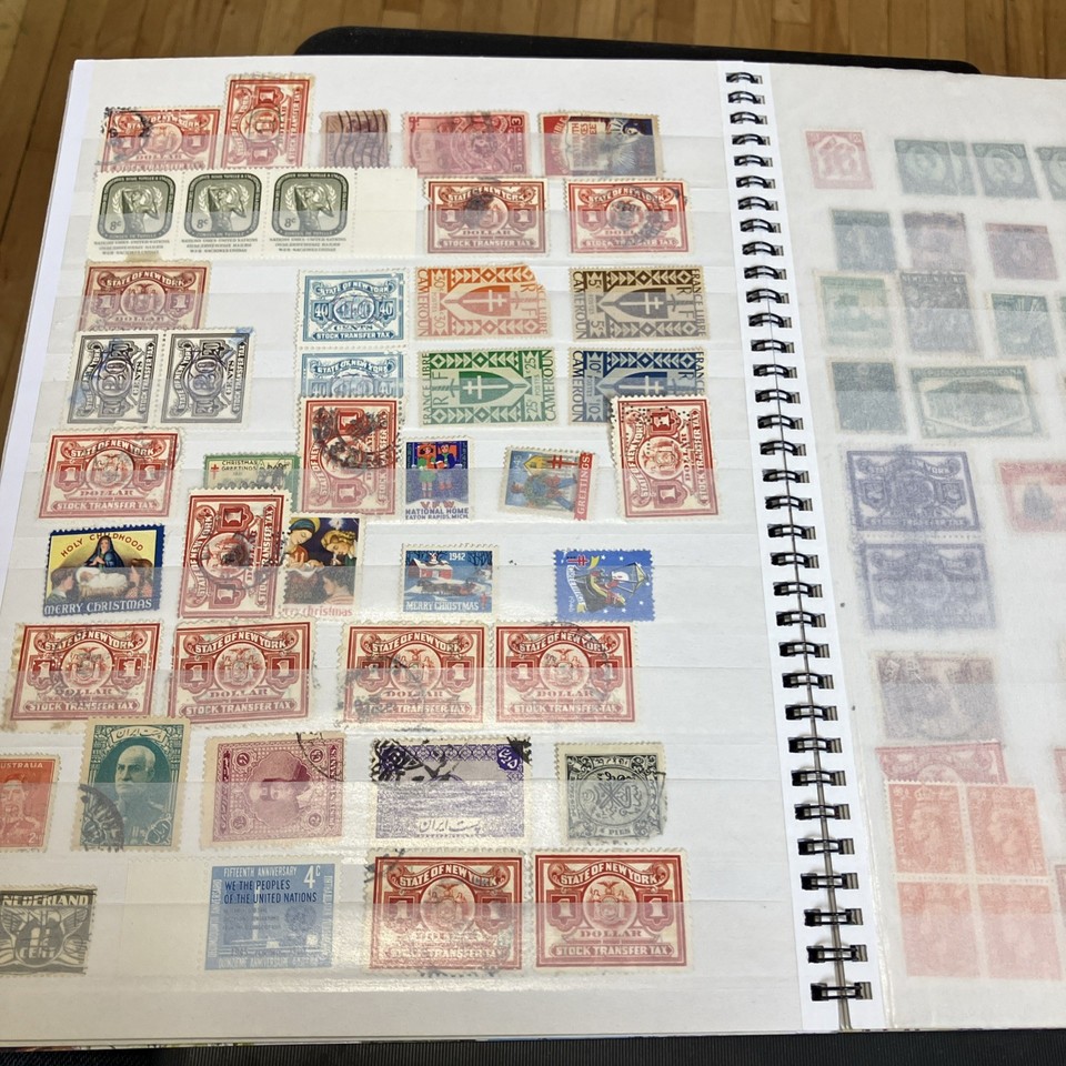 World Stamp Album- over 400 Vtg Stamps- USA/CZ/USSR/Europe etc ...