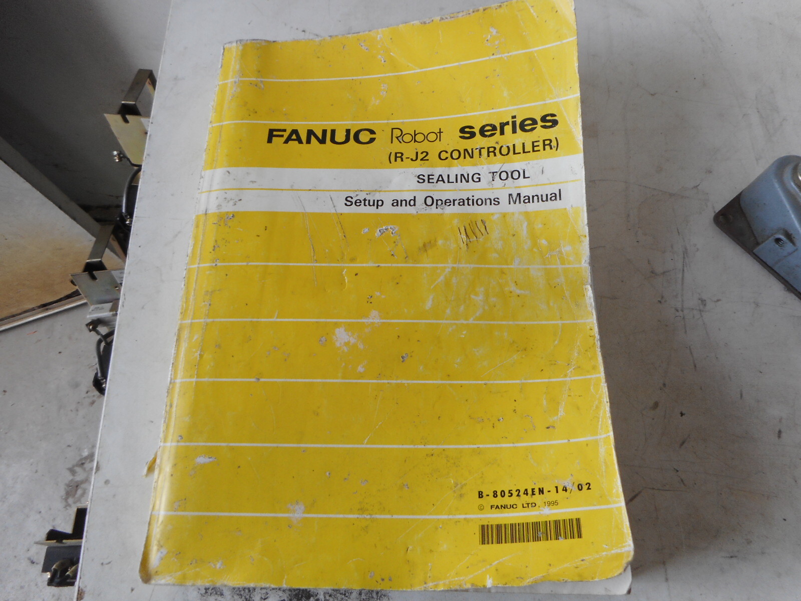 FANUC ROBOT -- Setup and operations manual -- R-J2 CONTROLLER ...