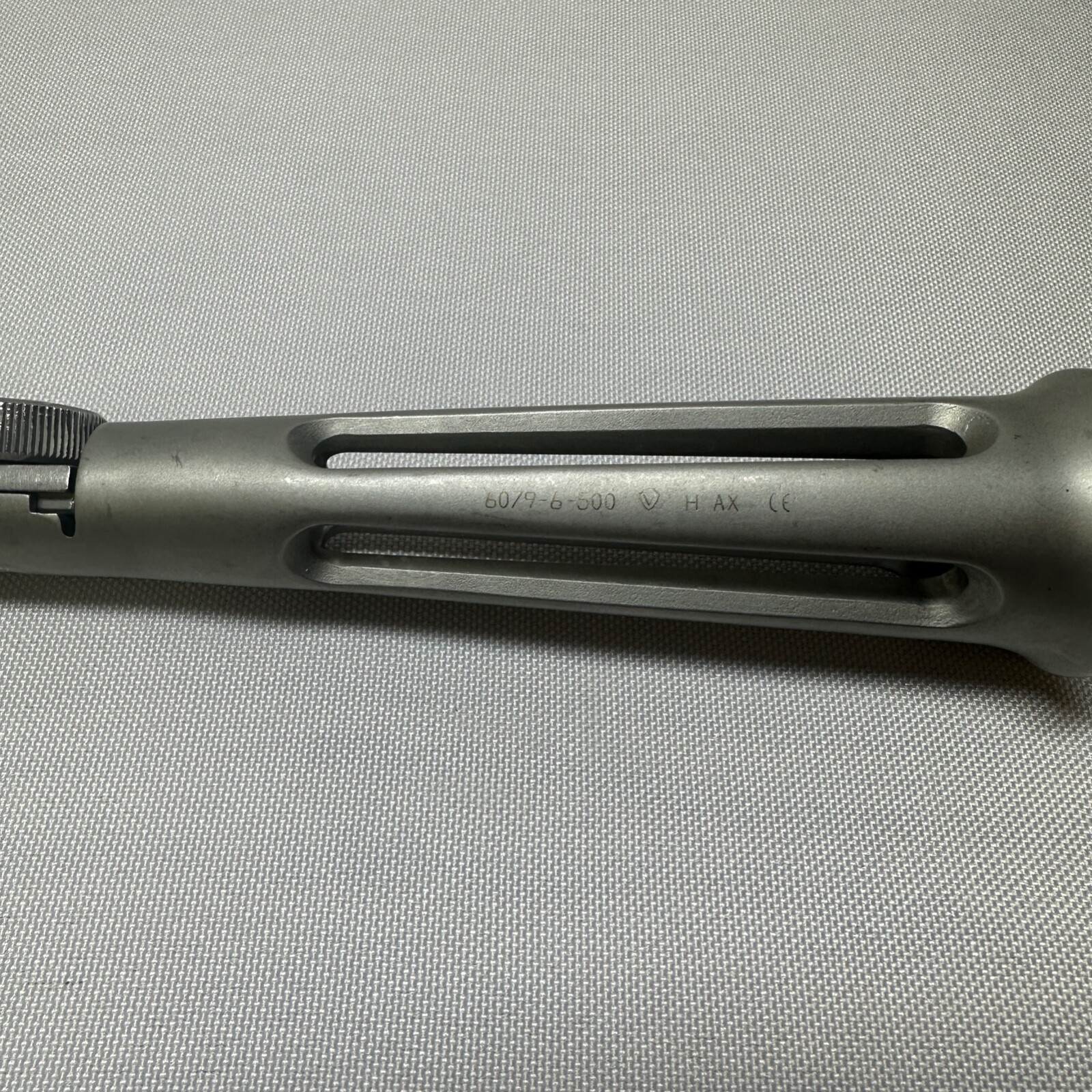 Stryker Howmedica 6079-6-500 Flexible Handle w/ Shield for sale online ...