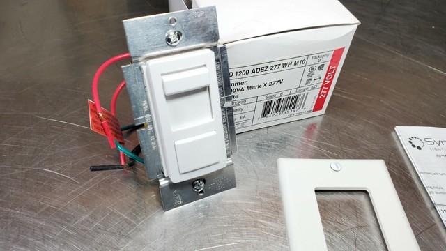 Lithonia Lighting Dimmer Switch 1200va Markx277v White for sale online ...
