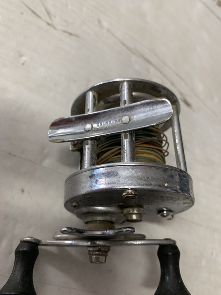 Vintage Shakespeare Service 1944 Model GE Baitcast Fishing Reel | eBay