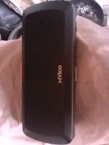 Nyko PSP Hard Case Theatre Aluminum Charger Case Built in Speakers No ...