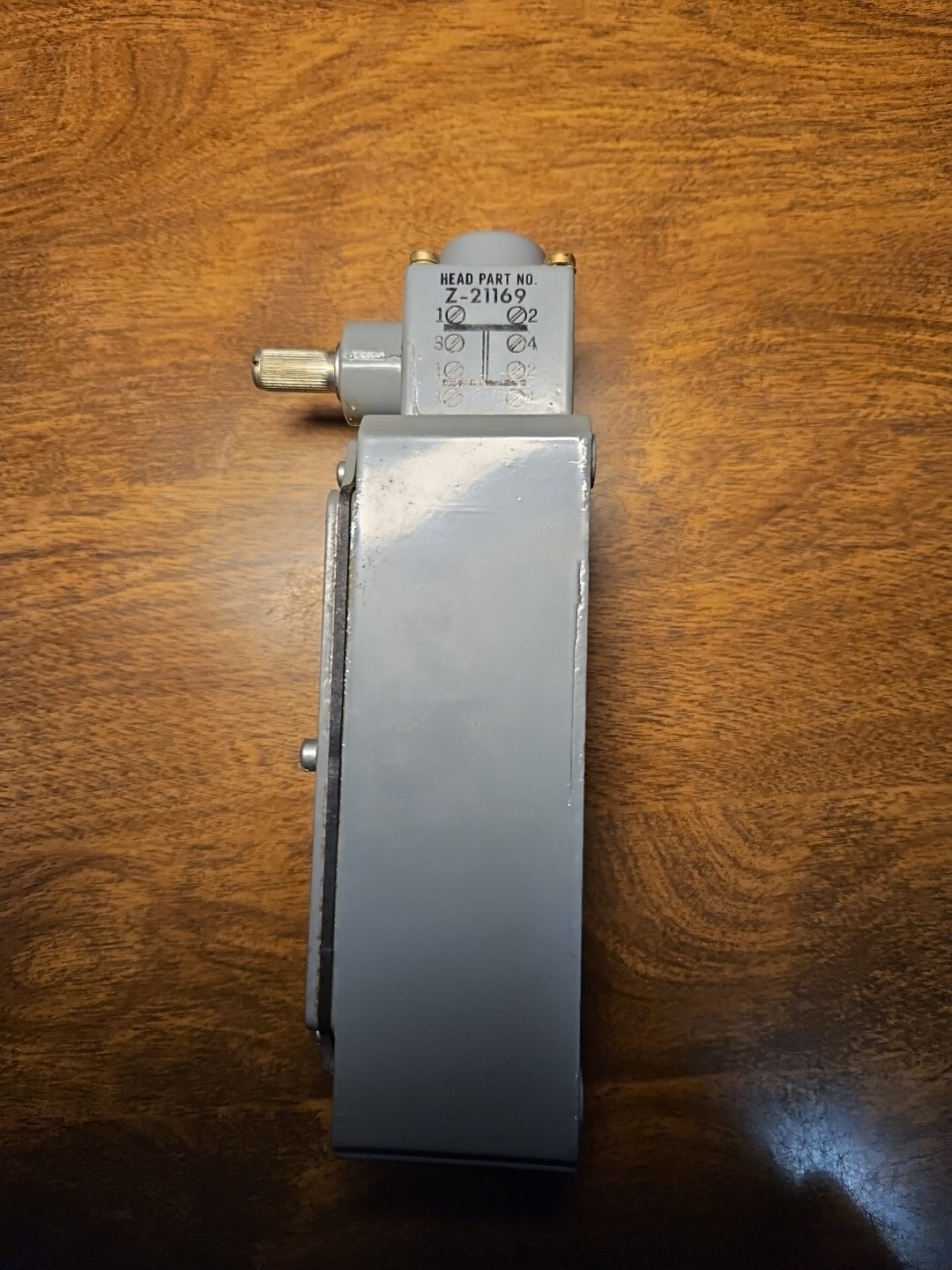 Allen Bradley 802T-AT Ser. 1 Oiltight Lever Type Limit Switch NEW ...