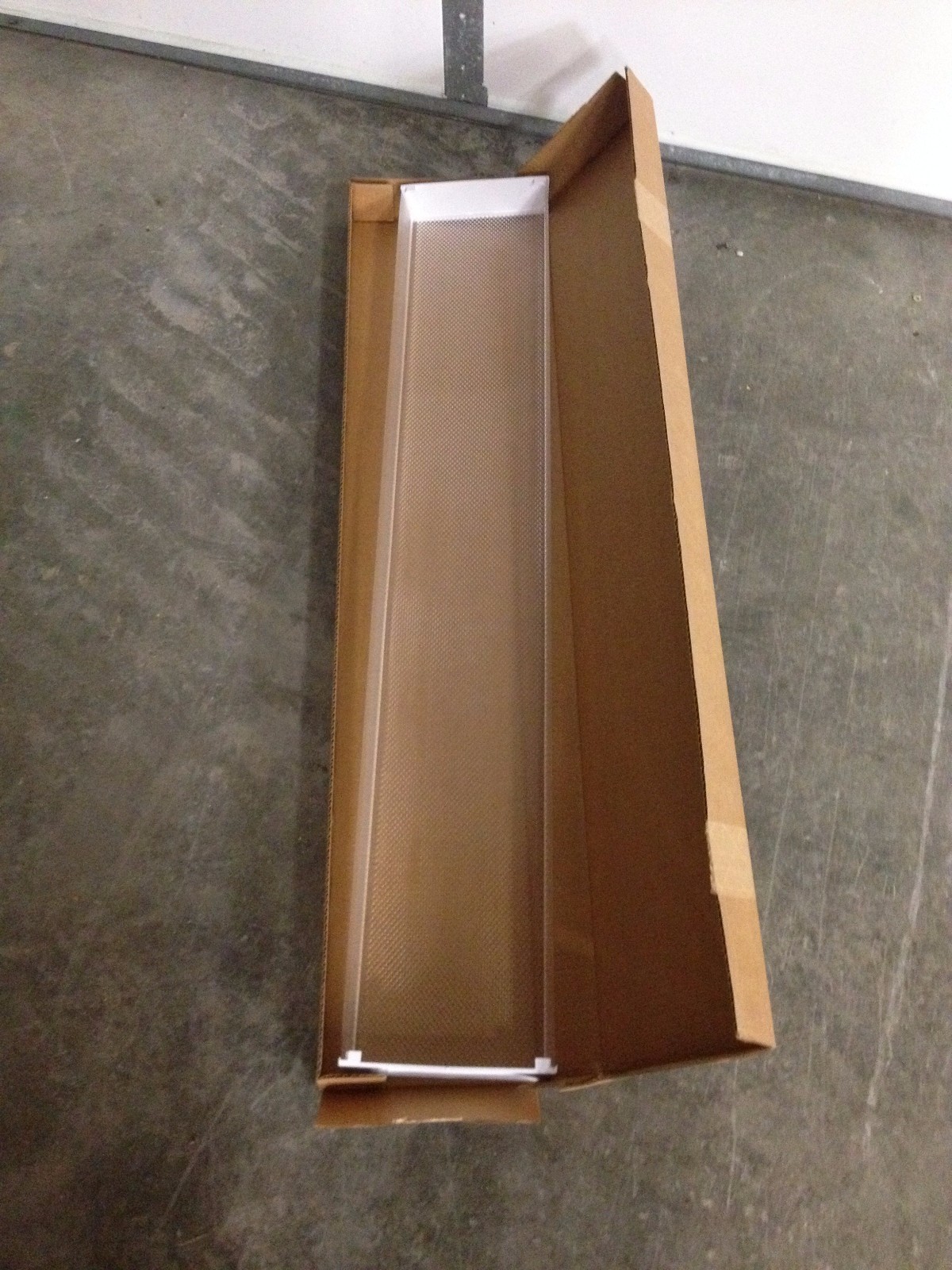 Lithonia Lighting Replacement Lens 4' FT Wrap Around Flourescent ...