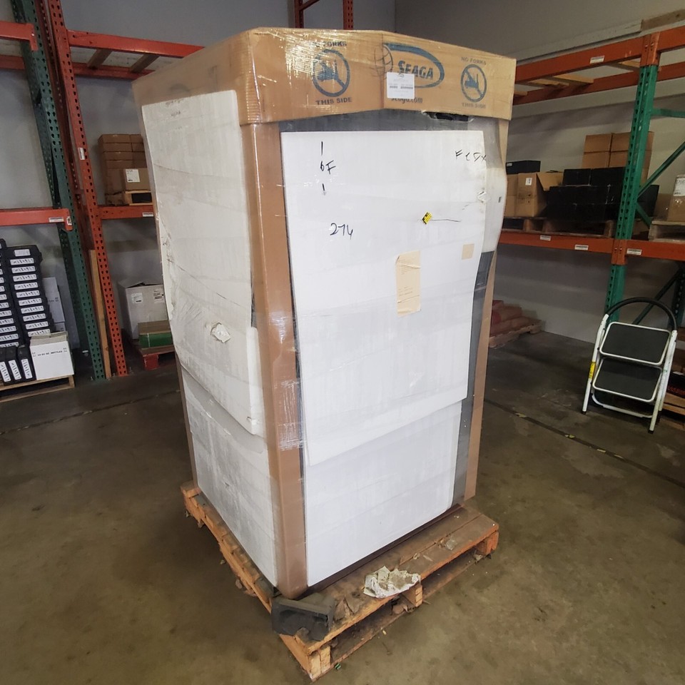 5 Vending Machine Lot! Seaga IQ460AV Coil Machine Shop Health Care AMS ...