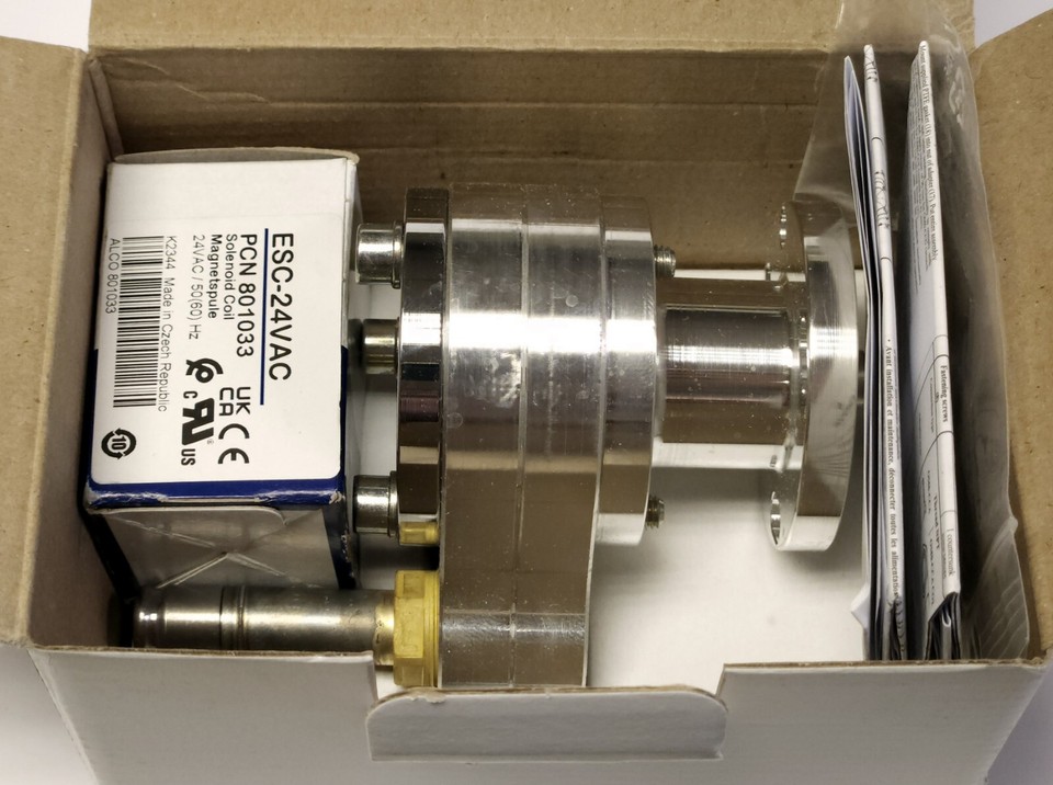 EMERSON OM4 CUA PCN 805307 Oil Lever Manage System 24 VAC 230 VAC Relay ...