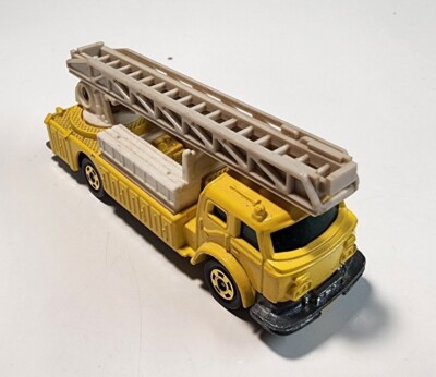 Vintage Tomica Tomy F33 Yellow Ladder Chief Fire Engine 1/143 Diecast ...