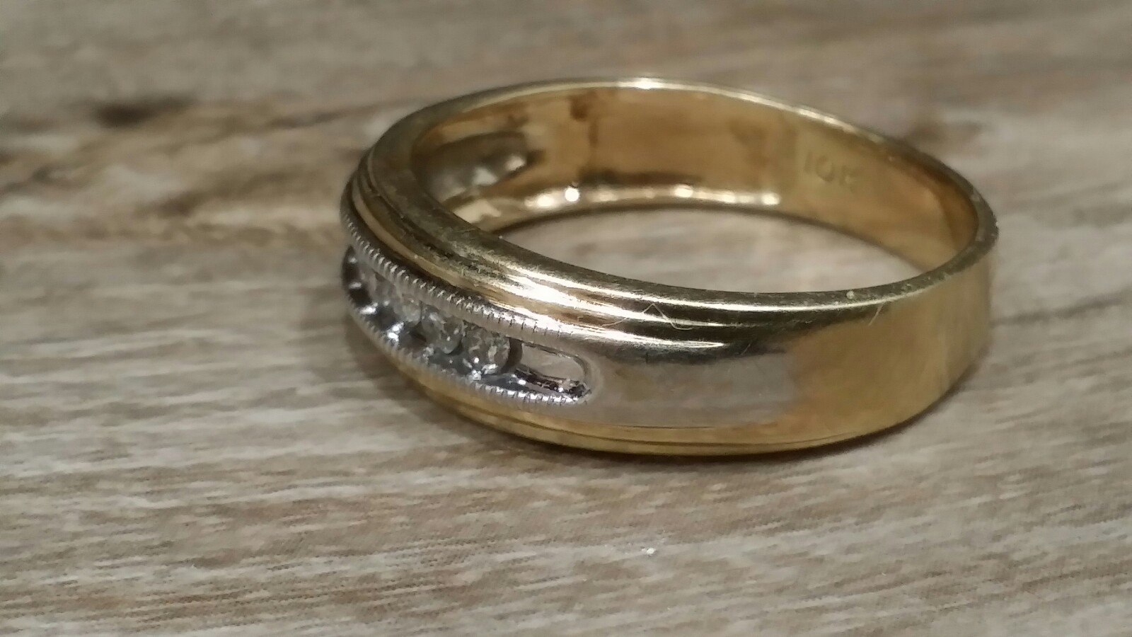 Genuine Diamond 10k Gold Men's Ring, finger size 11.75 - Gem