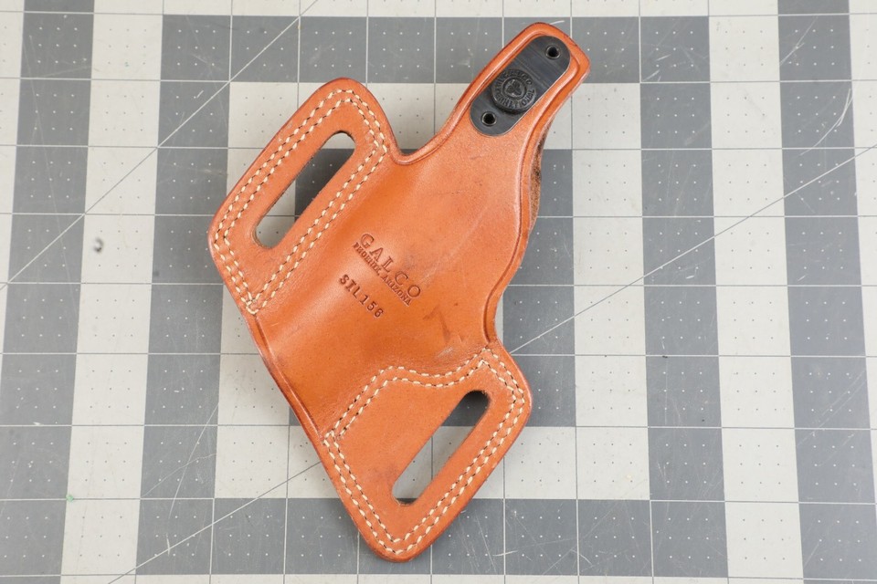 Galco SIL156 Right Hand Leather Belt Holster: 2" Smith & Wesson J-Frame ...