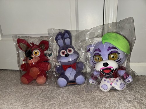 Five Nights At Freddy’s FNAF Sanshee Plushie Lot: Foxy, Bonnie, Roxy ...