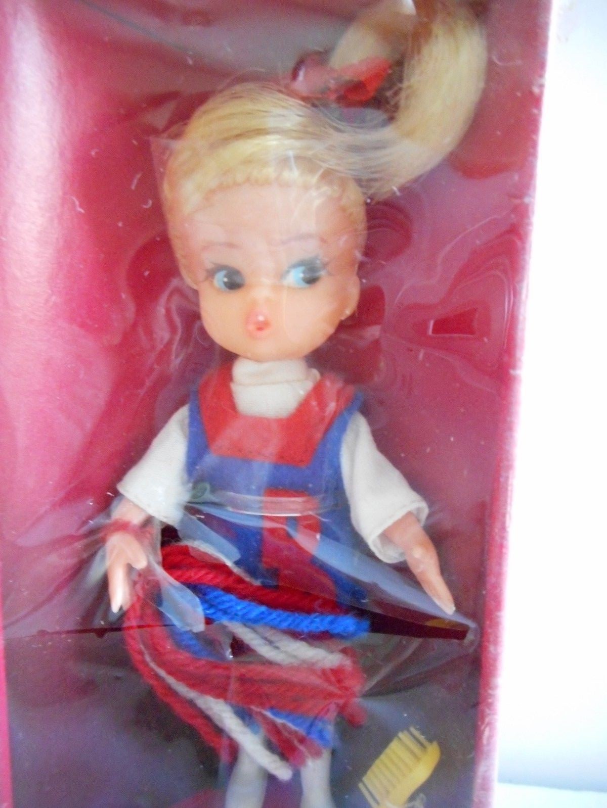 SUPER RARE ! VINTAGE HASBRO 1966 " GO-TEAM-GO # 8511 DOLLY DARLINGS ...