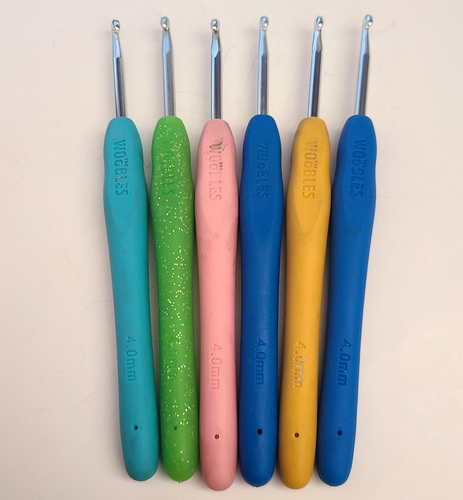 Lot of 6 The Woobles 4mm Crochet Hooks Colors Hugo Mimi Glitter JoJo ...