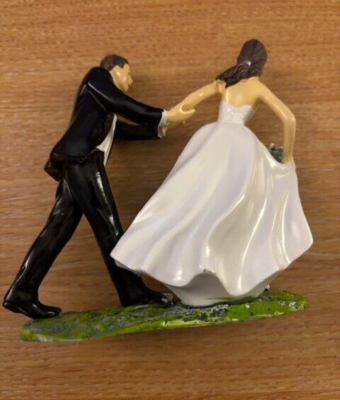 Runaway Bride Cake Topper