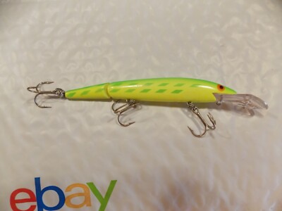 Crankbaits - Rebel Fastrac