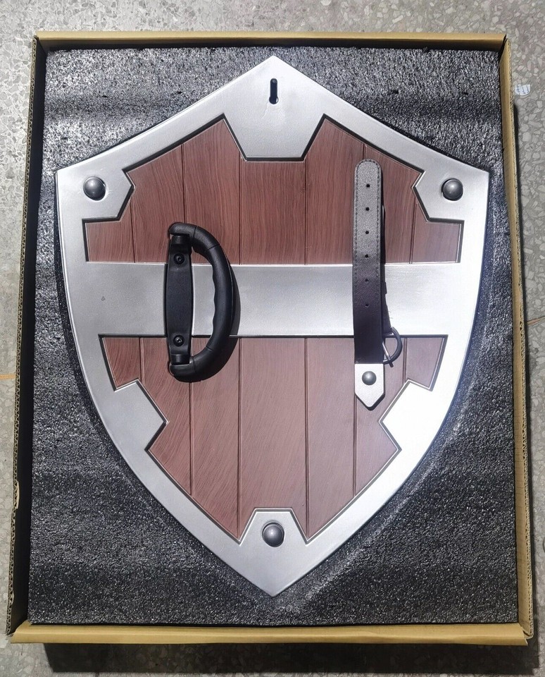 Legend of Zelda Link's Hylian Shield 1:1 Life Size All metal Expert ...