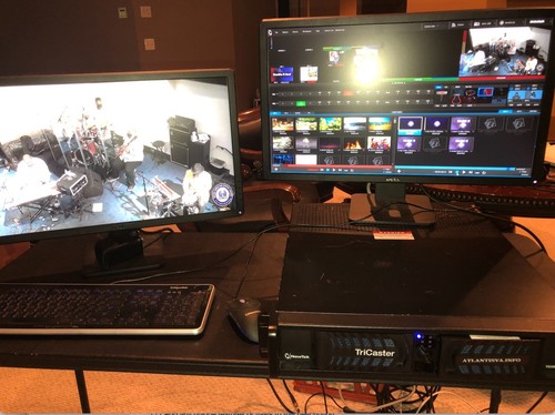 Newtek TriCaster 460 Video Switcher, Streamer, Virtual Sets, Audio ...