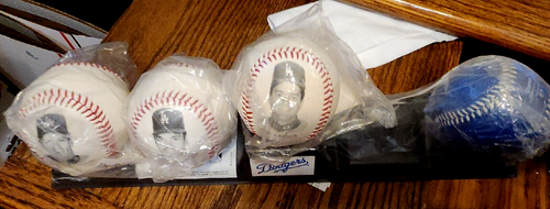 1994 LA Dodgers (3) Photo Balls & Logo Ball with Display Stand - New ...